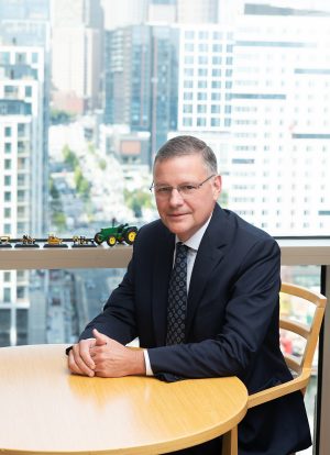 People at AEW | Deep Experience Across Market Cycles